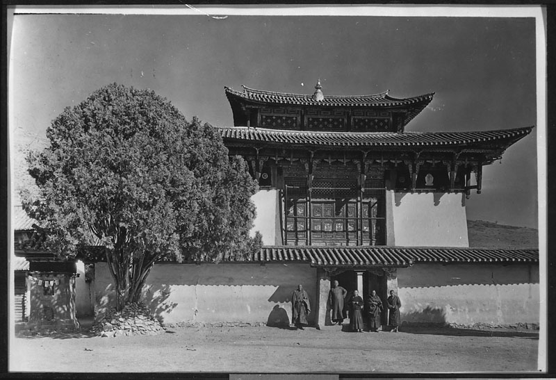 1930s China through the lens of Joseph Rock: Lugu Lake and Yongning ...
